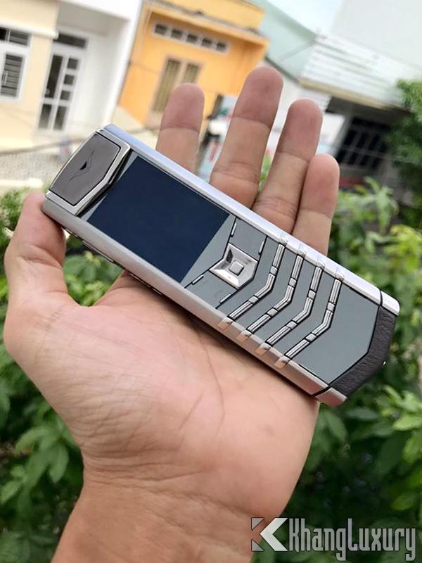 VERTU SIGNATURE PURE SILVER